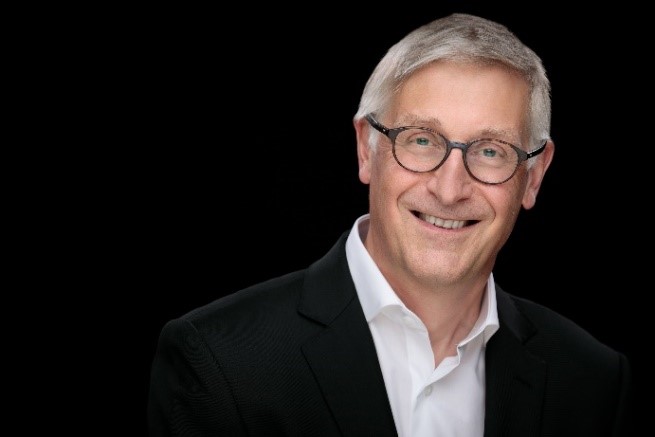 Jos Creese - Archives of IT