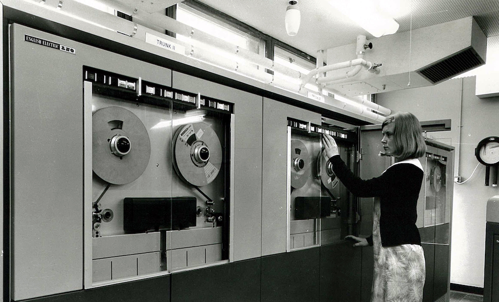 The Met Office and supercomputers: a timeline - Archives of IT