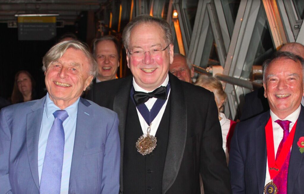 Sir Robin Saxby inducted into City of London Engineering Hall of Fame ...